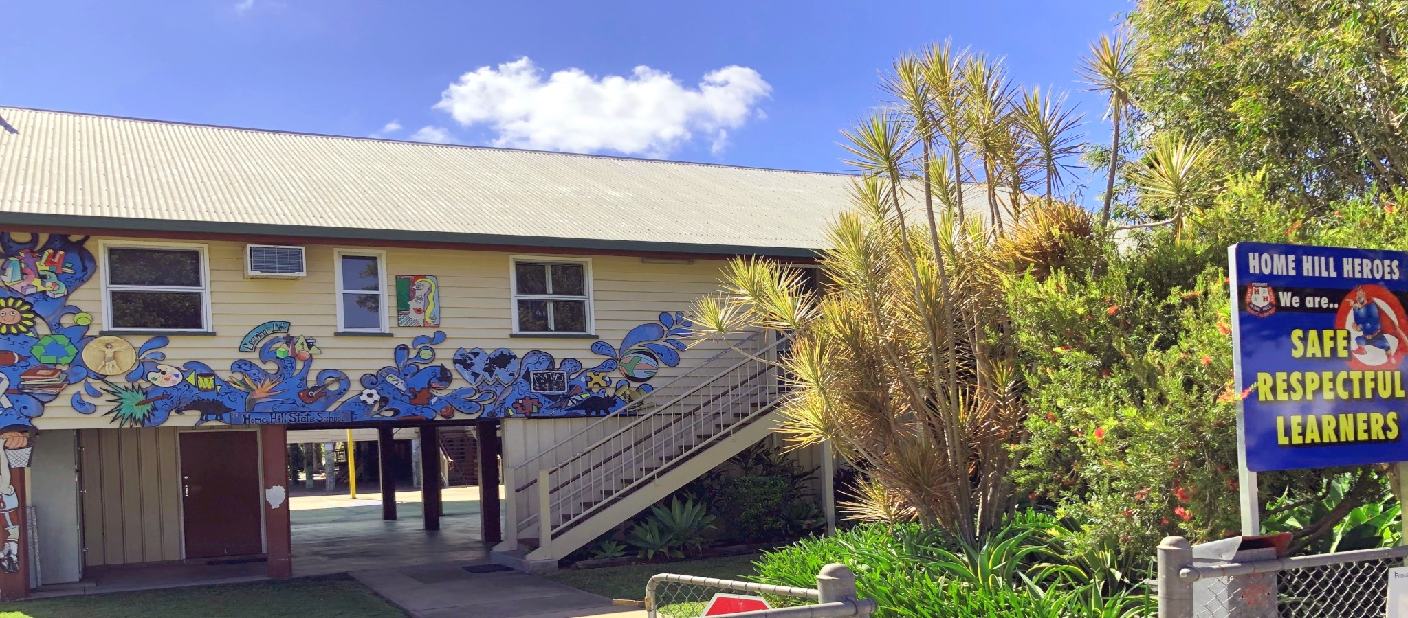 Home Hill State School