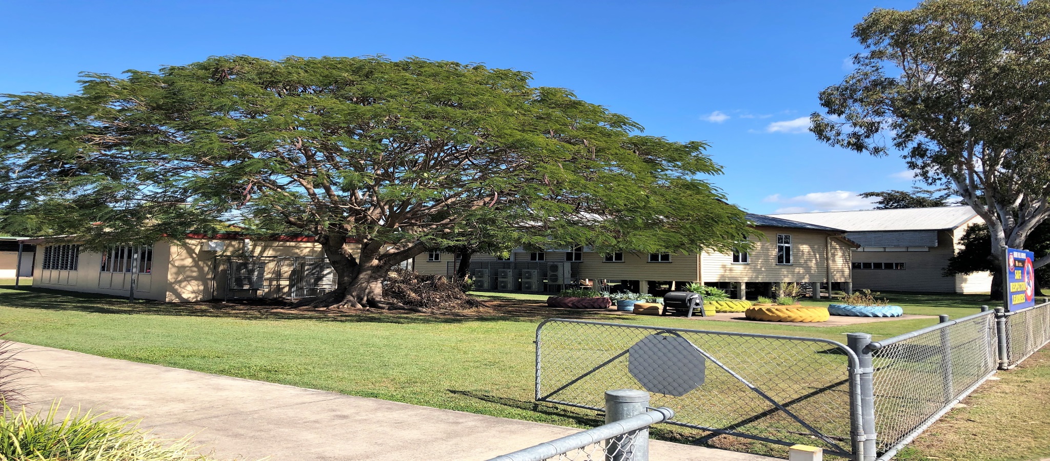 Home Hill State School